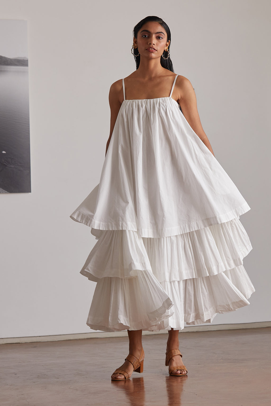 Lev Sleeveless White Tiered Midi Dress In Organic Cotton Cambric – The ...